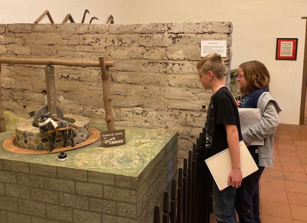 History comes alive for fourth graders during overnight stay at Mission ...
